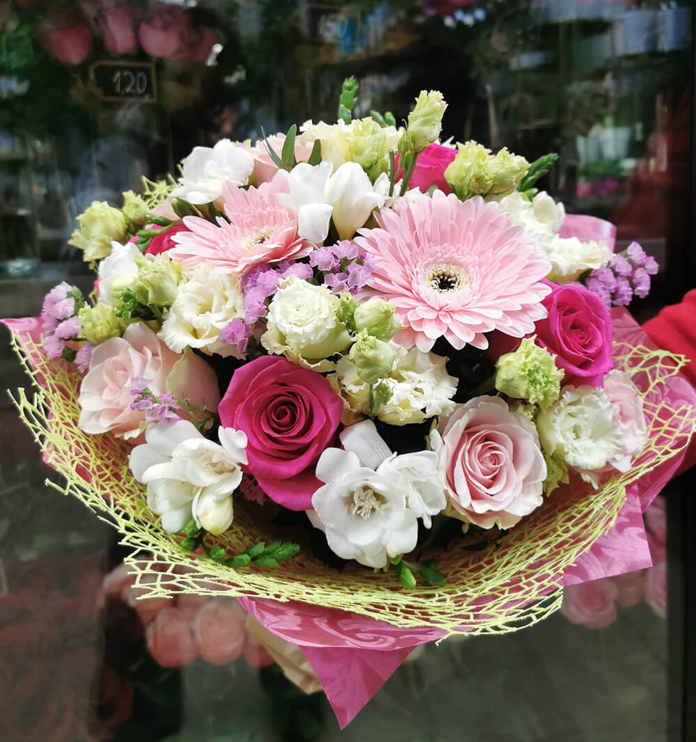 Ziedu pušķi - Ziedu klēpis